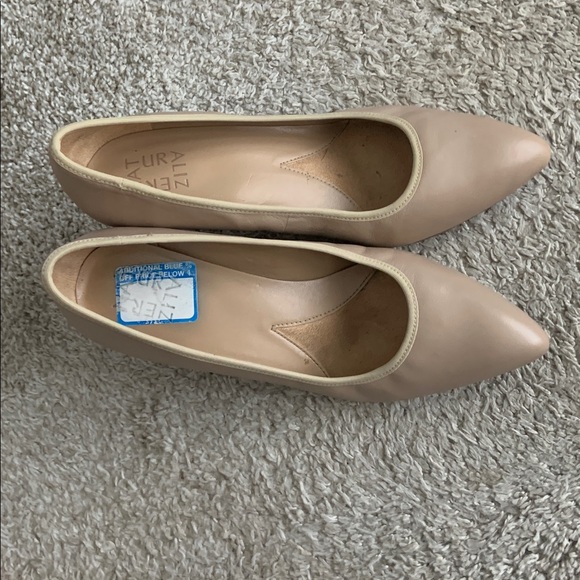 Naturalizer | Shoes | Naturalizer Oden Pump Nude Heel Size 8 | Poshmark